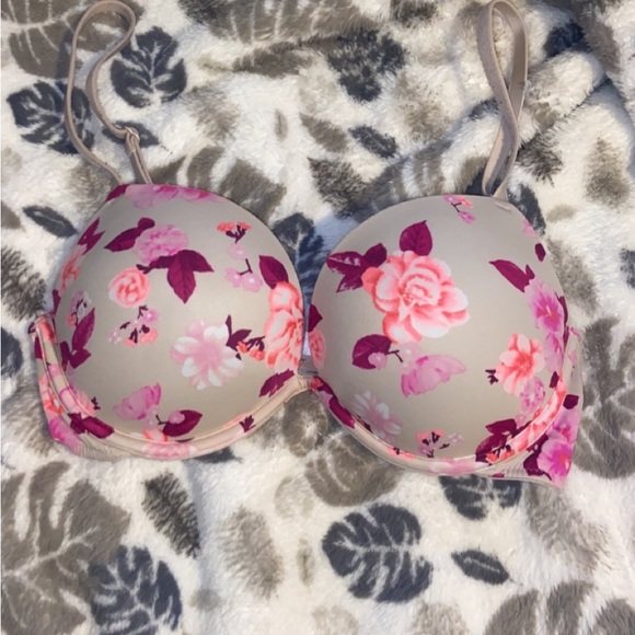 PINK Victoria's Secret | Intimates & Sleepwear | Pink Pushup Bra Nude W ...
